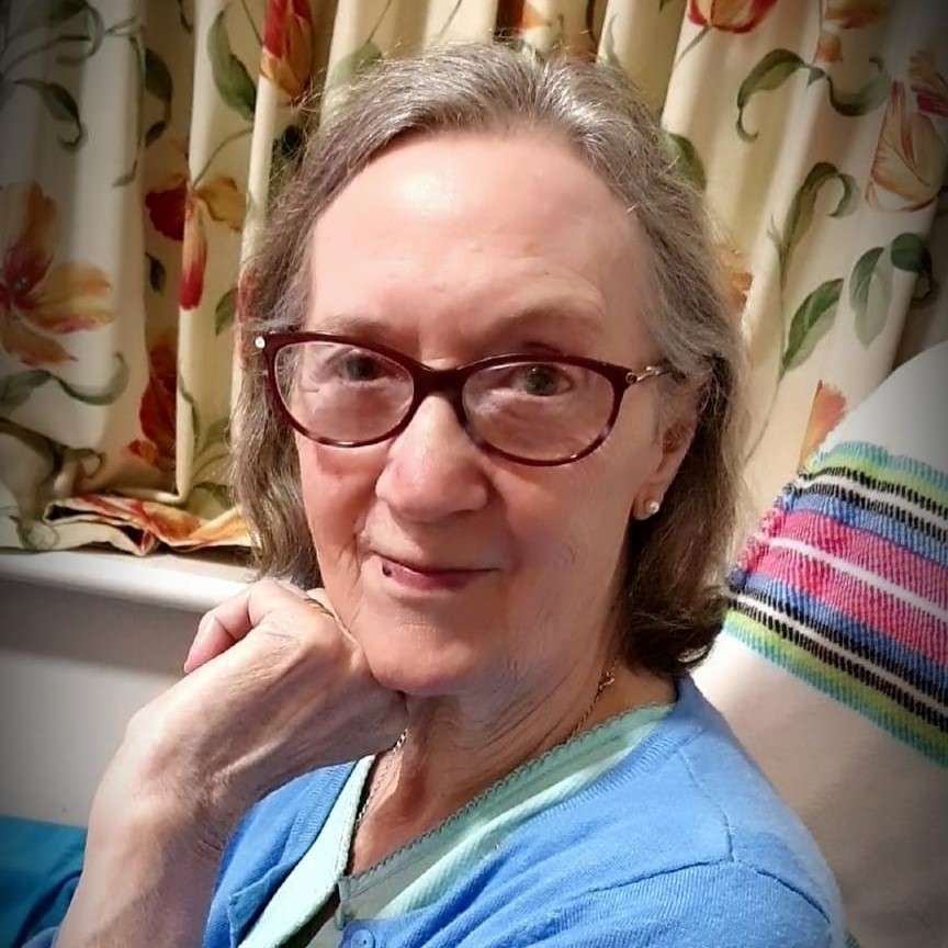 Molly Moroney's Instagram, Twitter & Facebook on IDCrawl